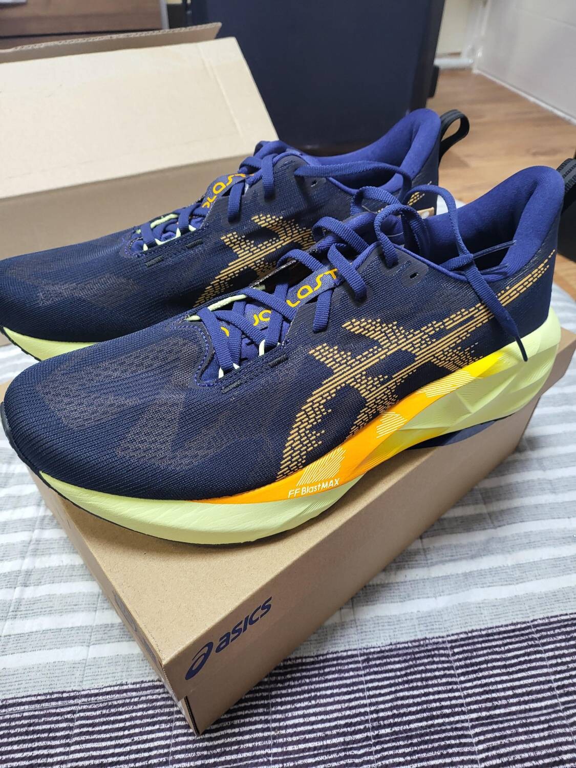 노바블라스트 5(2E) - 아식스 공식 온라인스토어